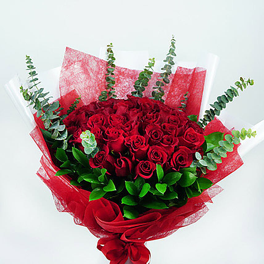 50 Red Roses Beauty Delivery in Singapore - FNP SG