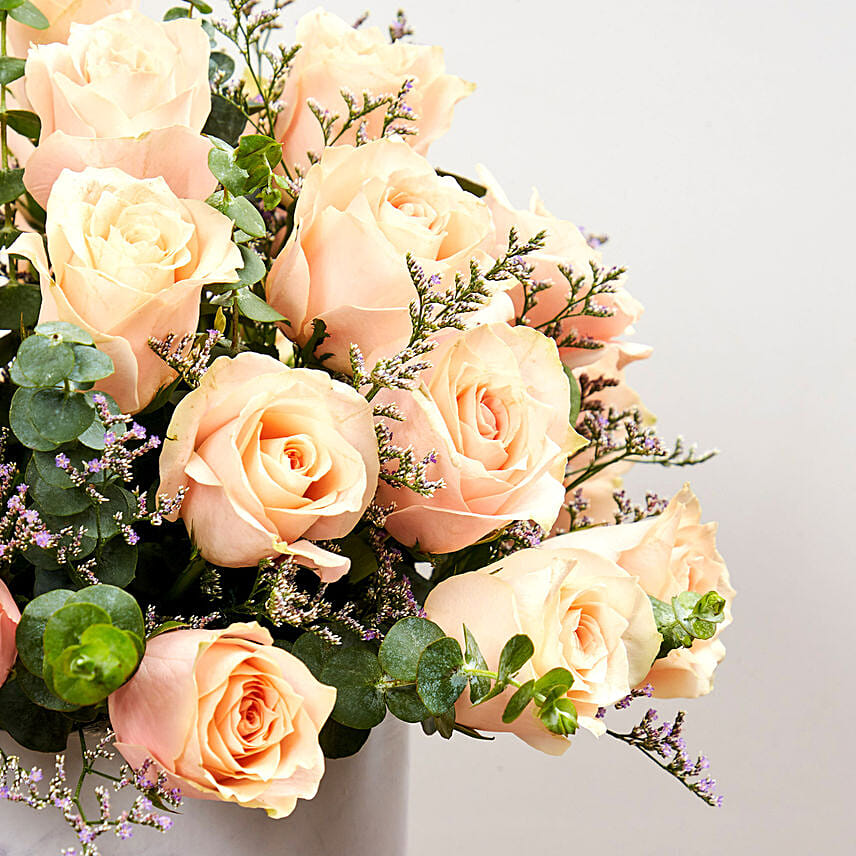 Box of 30 Peach Roses Arrangement Delivery in Singapore - FNP SG