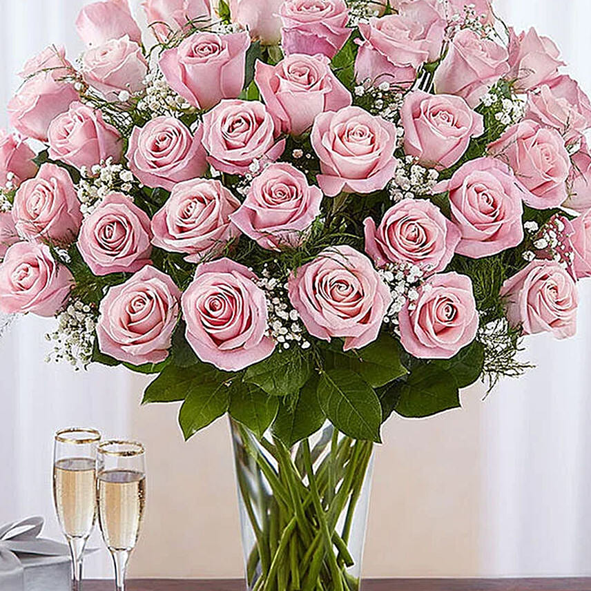 Bunch of 50 Gorgeous Pink Roses Delivery in Singapore - FNP SG
