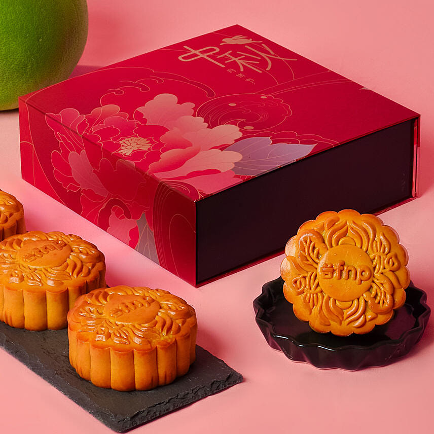 Pure White Lotus Paste Mooncakes And Pomelo Delivery in Singapore - FNP SG