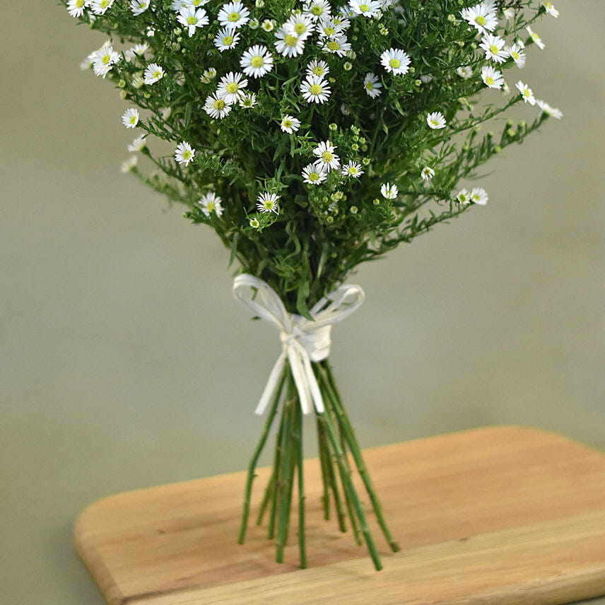 Snowflake Love Bouquet Delivery in Singapore - FNP SG