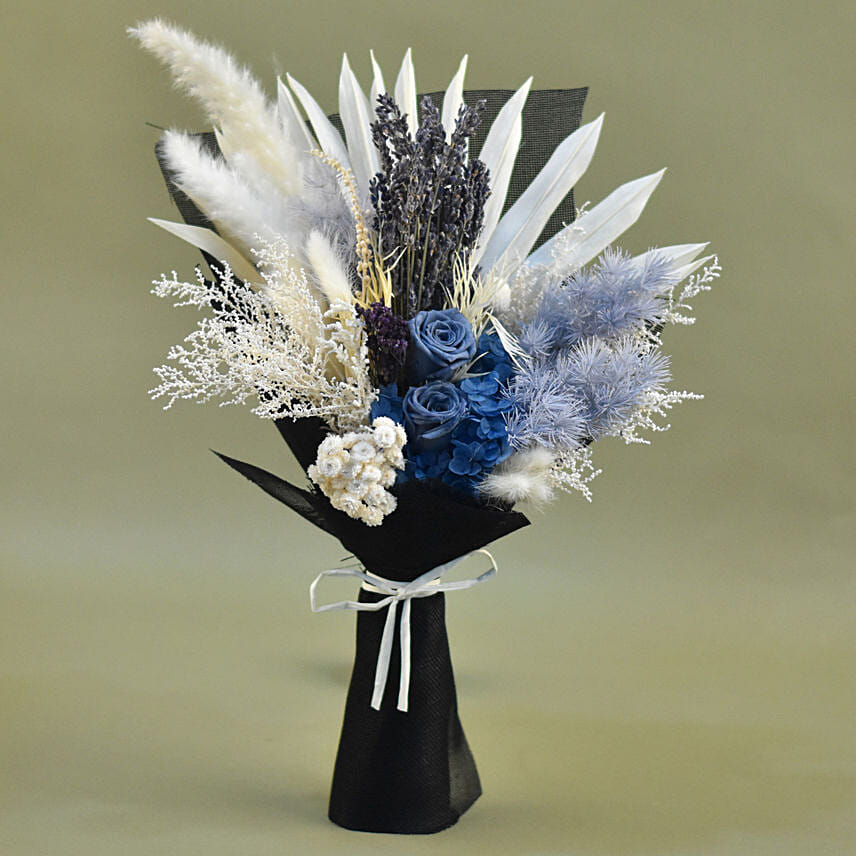 Victorian Era Floral Bouquet Delivery in Singapore - FNP SG