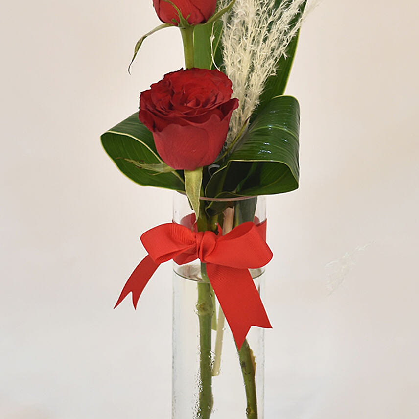 Pleasant Rose Arrangement Delivery in Singapore - FNP SG
