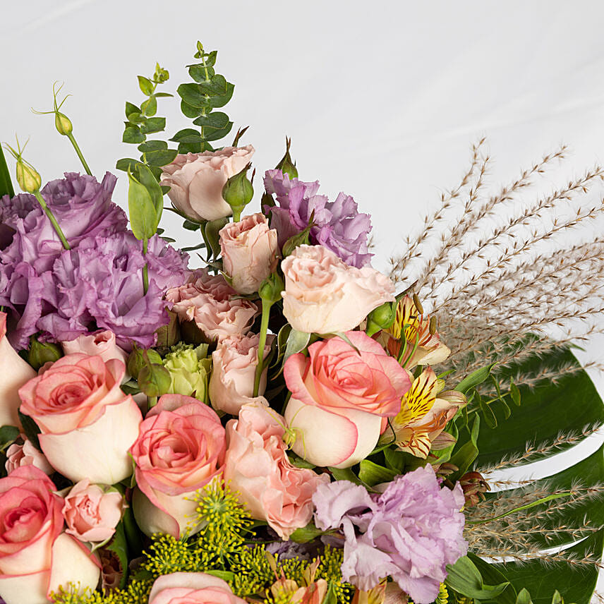 Nestled Flowers Bouquet Delivery in Singapore - FNP SG