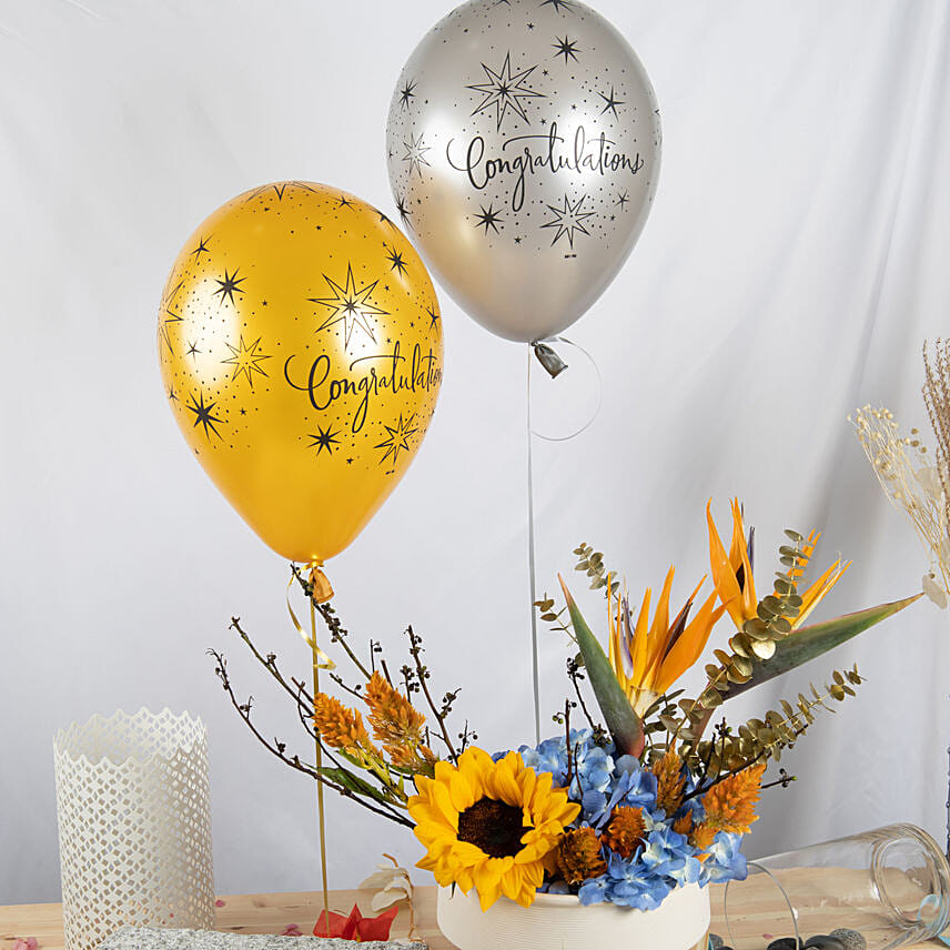 Congratulations Flowers and balloons Combo Delivery in Singapore - FNP SG