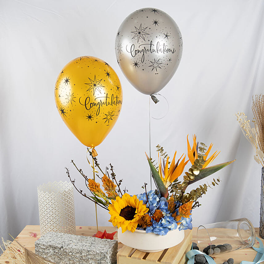 Congratulations Flowers and balloons Combo Delivery in Singapore - FNP SG