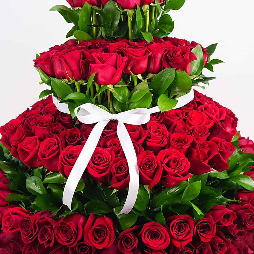 Basket of 400 Roses Glory Delivery in Singapore - FNP SG