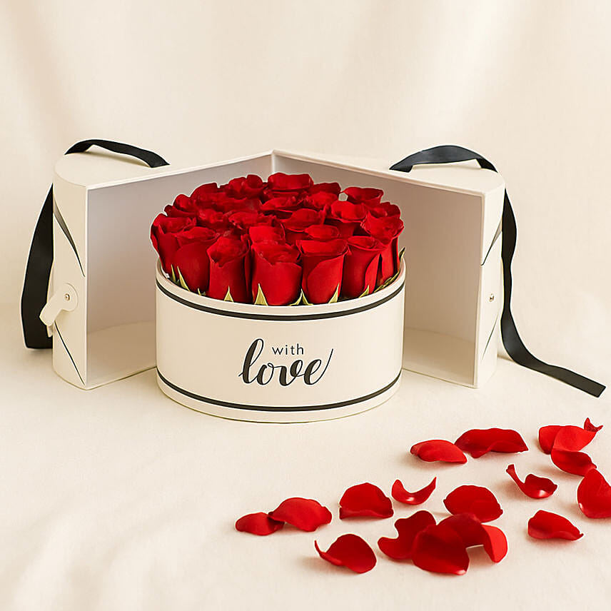 Luxurious Roses Box Delivery in Singapore - FNP SG