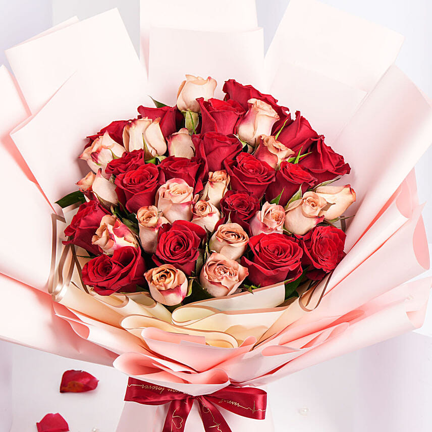 36 Roses Splendid Bouquet Delivery in Singapore - FNP SG