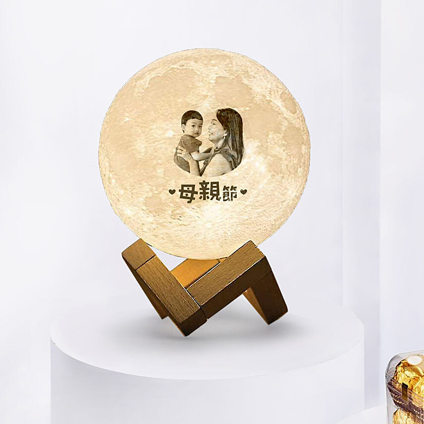 Best Mom Engraved Moon Lamp with Chocolates Delivery in Singapore - FNP SG