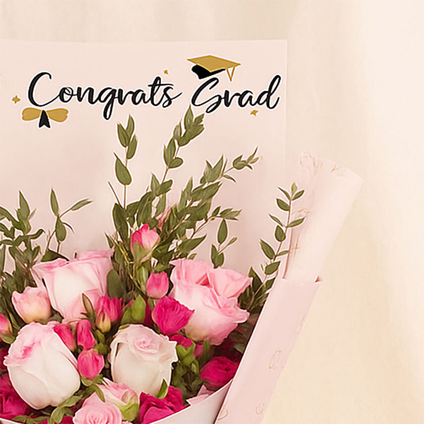 Congrats Grad Roses Bouquet Delivery in Singapore - FNP SG