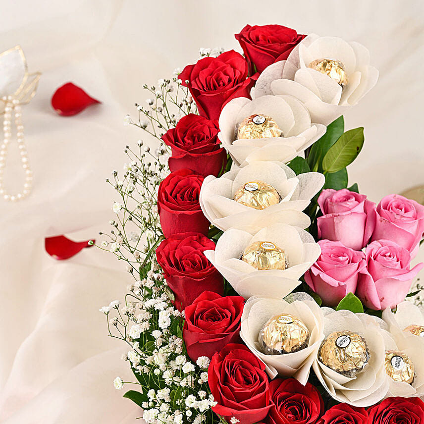 Red Roses Ferrero Rocher Arrangement In Round FNP Box Delivery in ...