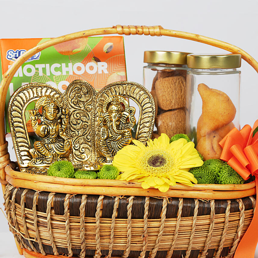 Laxmi Ganesha Mini Hamper Delivery in Singapore - FNP SG