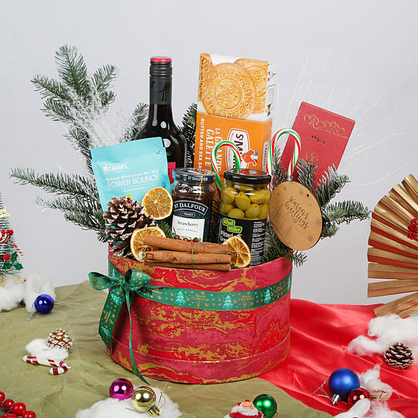 Holiday Surprise Delights Delivery in Singapore - FNP SG