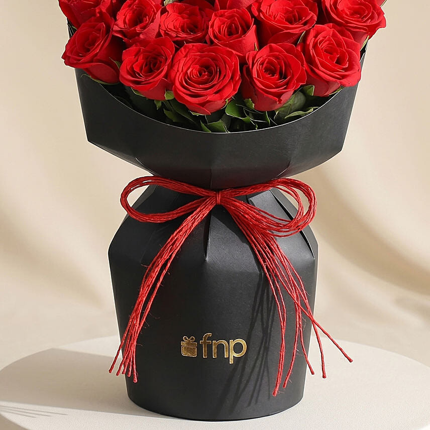 Red Velvet Whispers Of Roses Delivery in Singapore - FNP SG