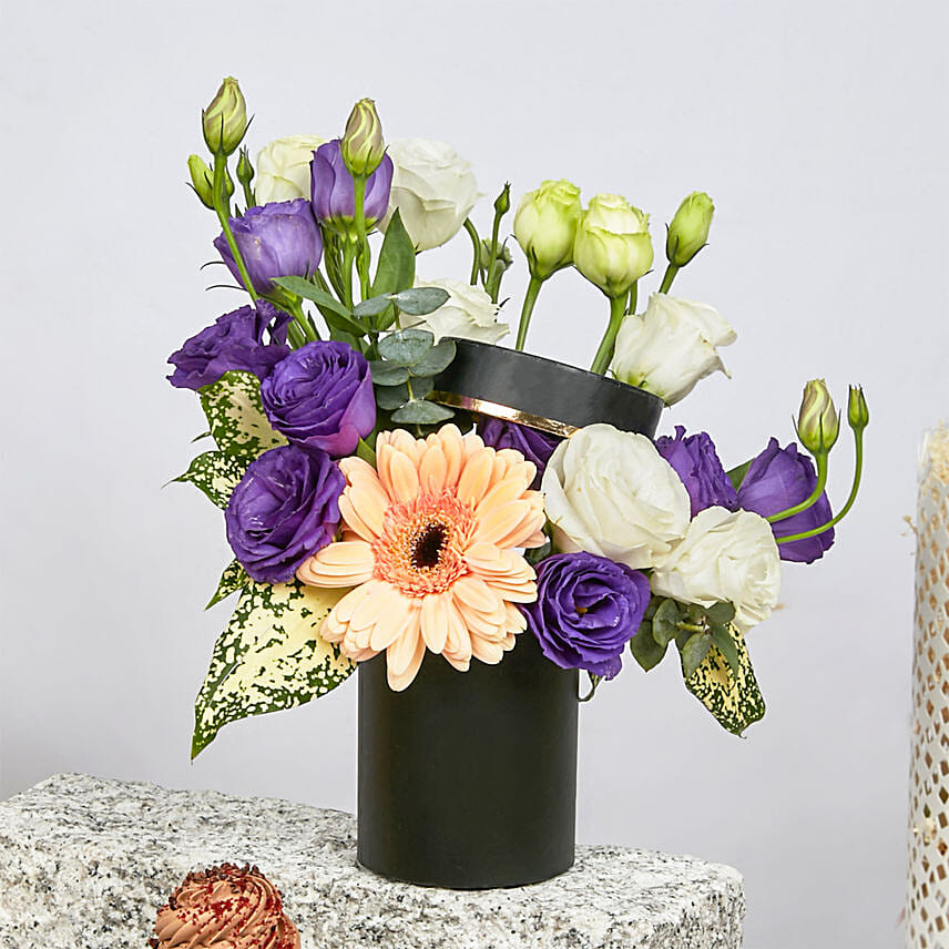 Mini Black Box of Flowers with Cupcakes Delivery in Singapore - FNP SG