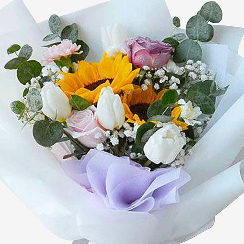 Summer Surprise Bunch Delivery in Singapore - FNP SG