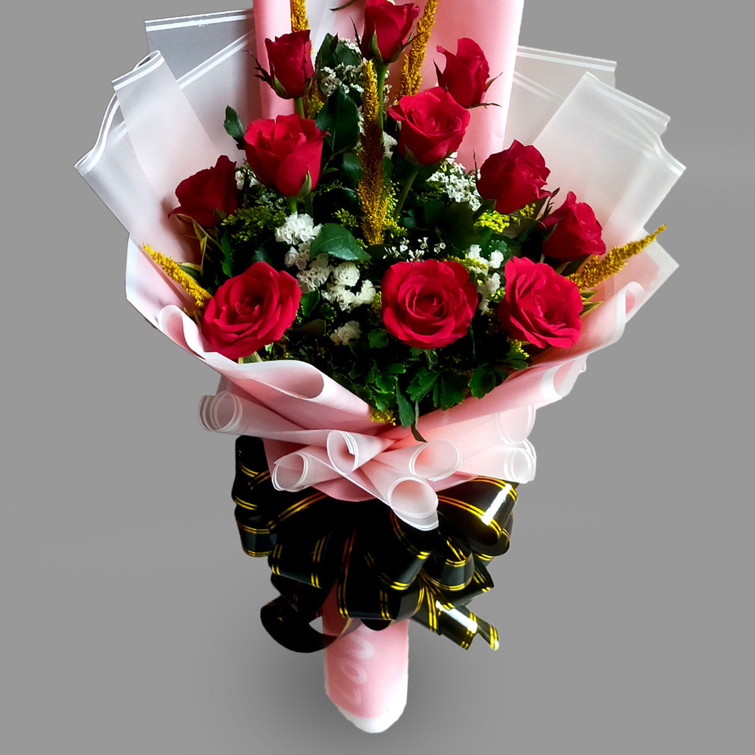 Beautifully Wrapped Red Roses Bouquet Delivery in Singapore - FNP SG