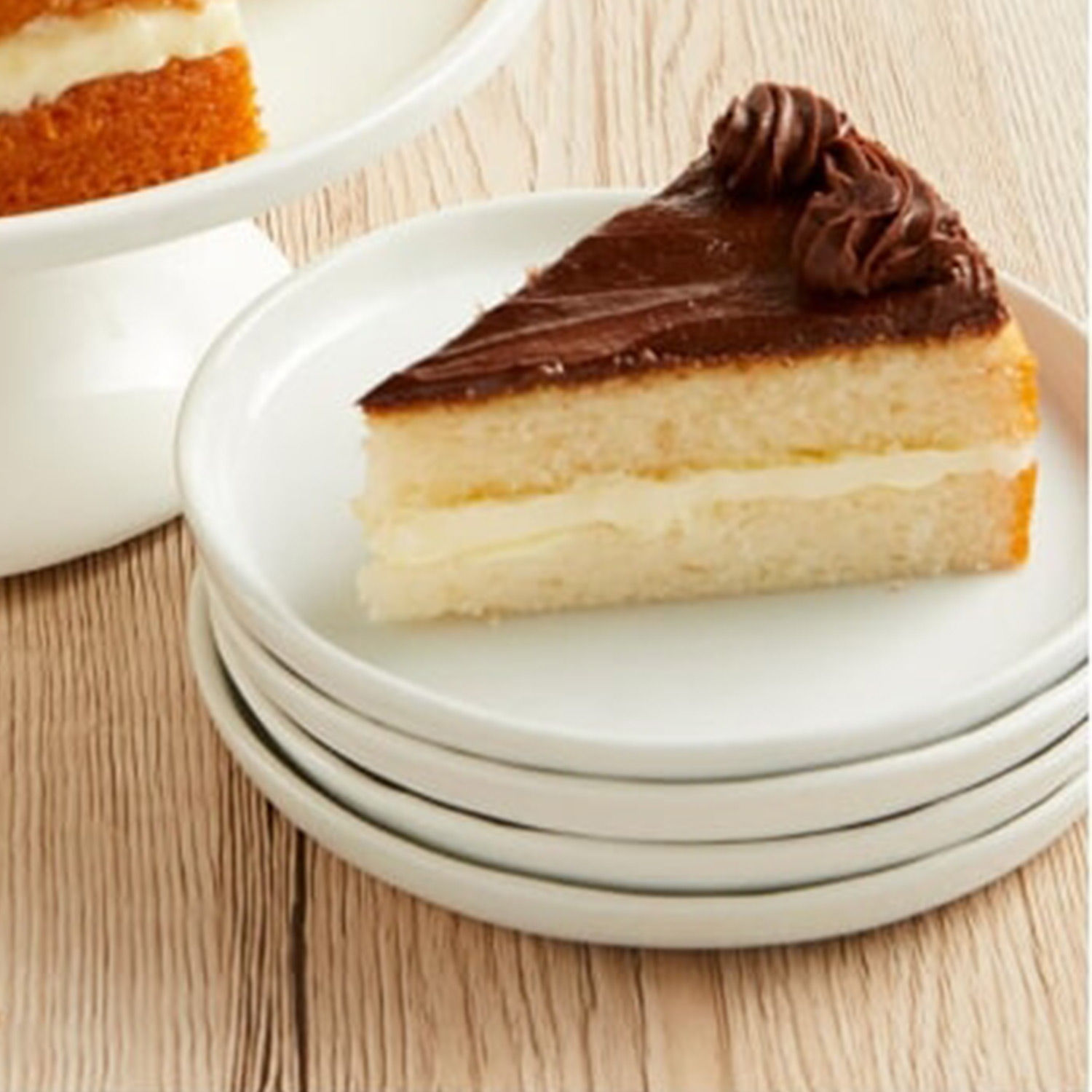 Boston Cream Cake Delivery in Singapore - FNP SG