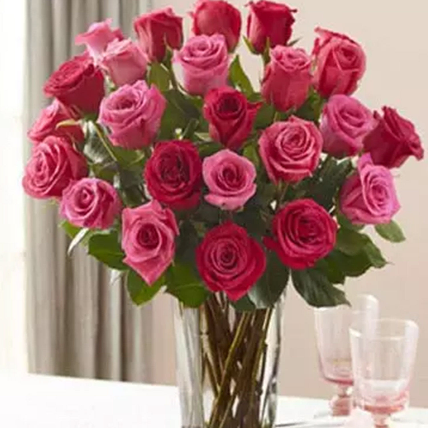 Pink and Red Roses Delivery in Singapore - FNP SG