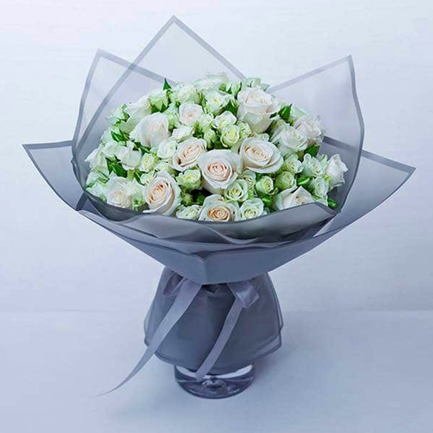 Majestic Roses Bouquet Delivery in Singapore - FNP SG