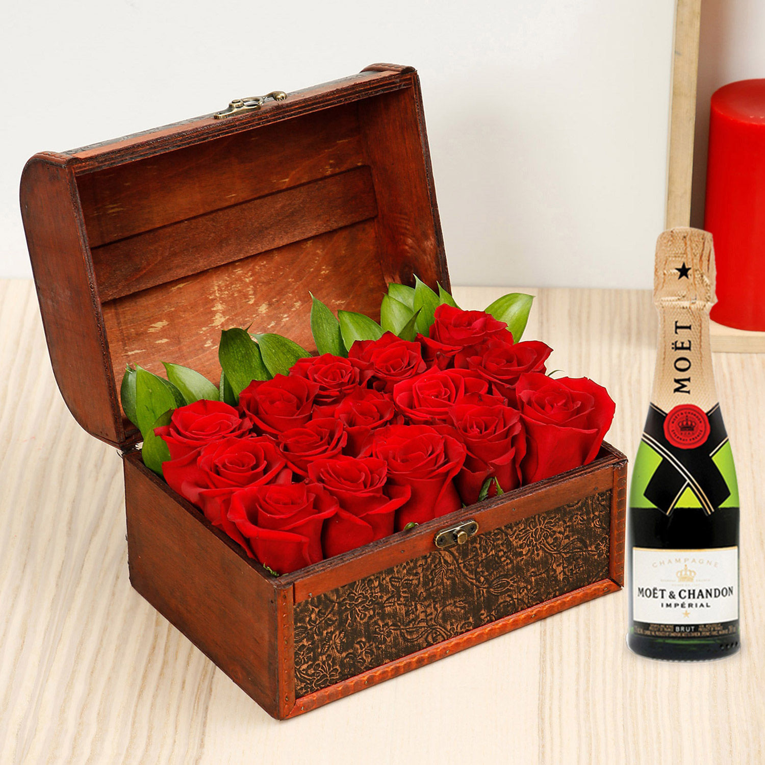 Treasured Red Roses Box With Mini Moet Champagne 200 Ml For Valentines ...