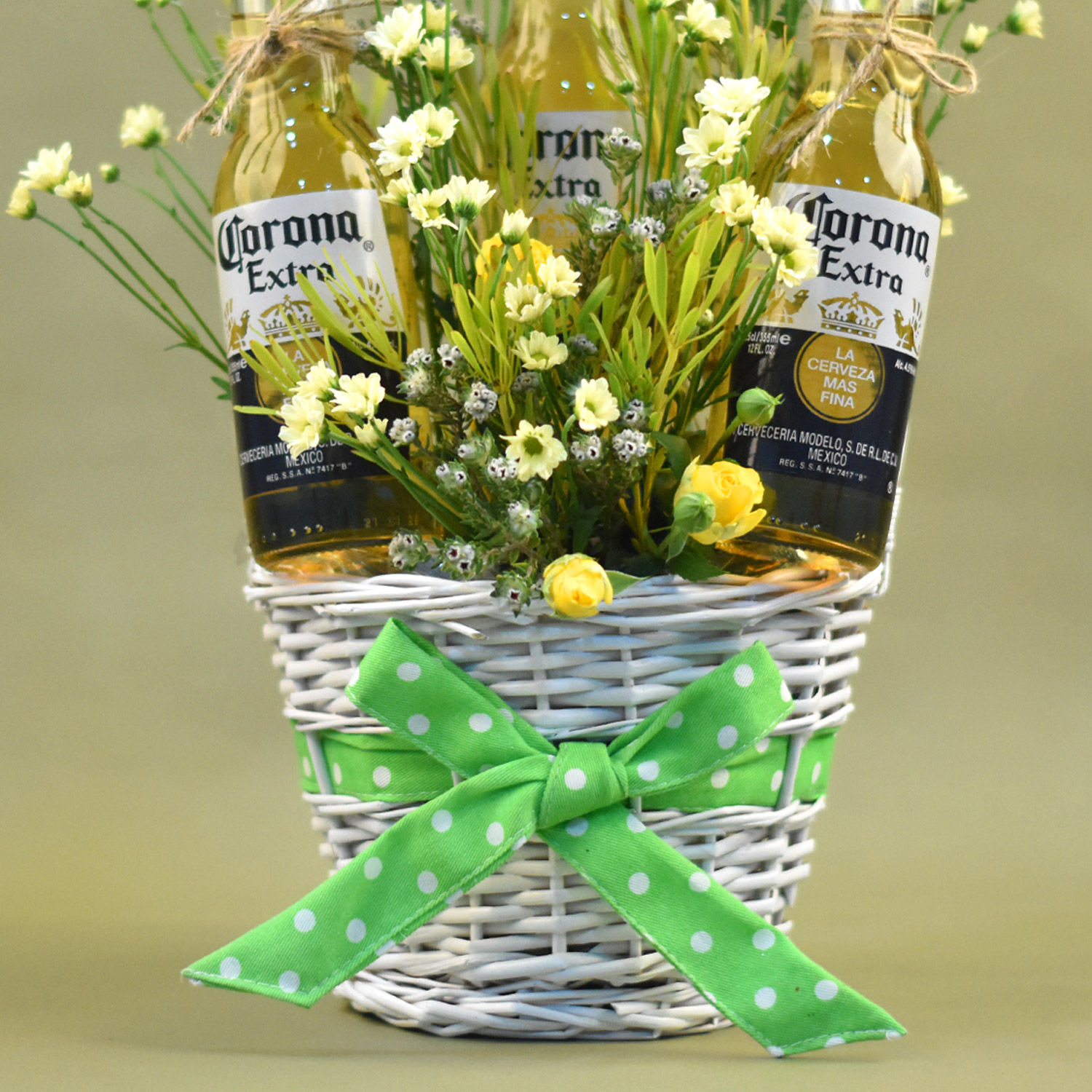 Yellow Pom & Beer Basket Delivery in Singapore - FNP SG