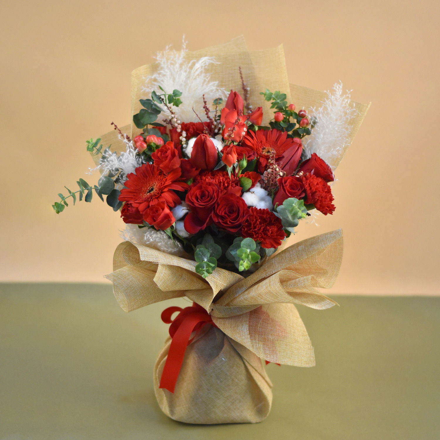 Gorgeous Mixed Flowers Bunch Delivery in Singapore - FNP SG