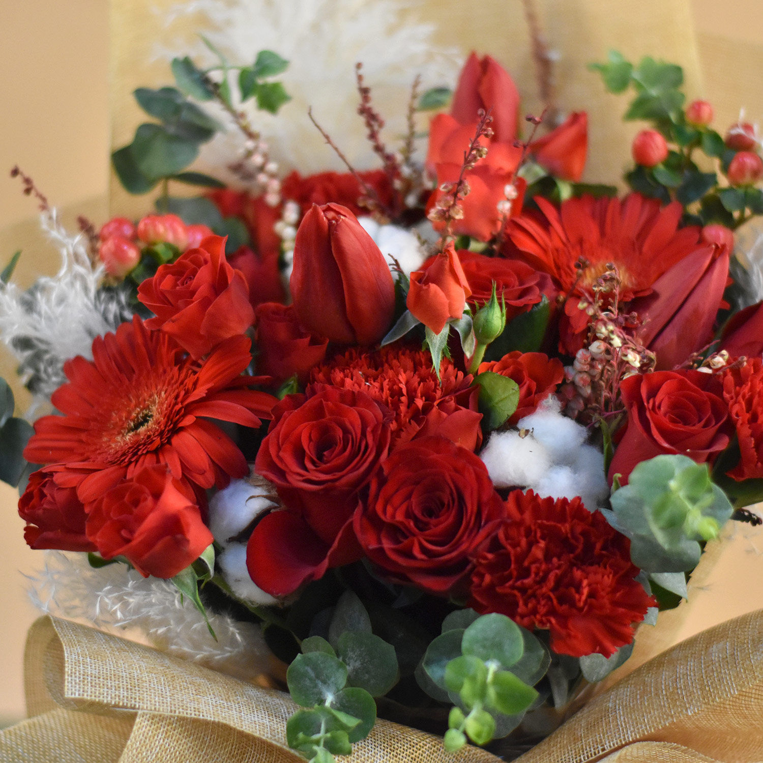 Gorgeous Mixed Flowers Bunch Delivery in Singapore - FNP SG
