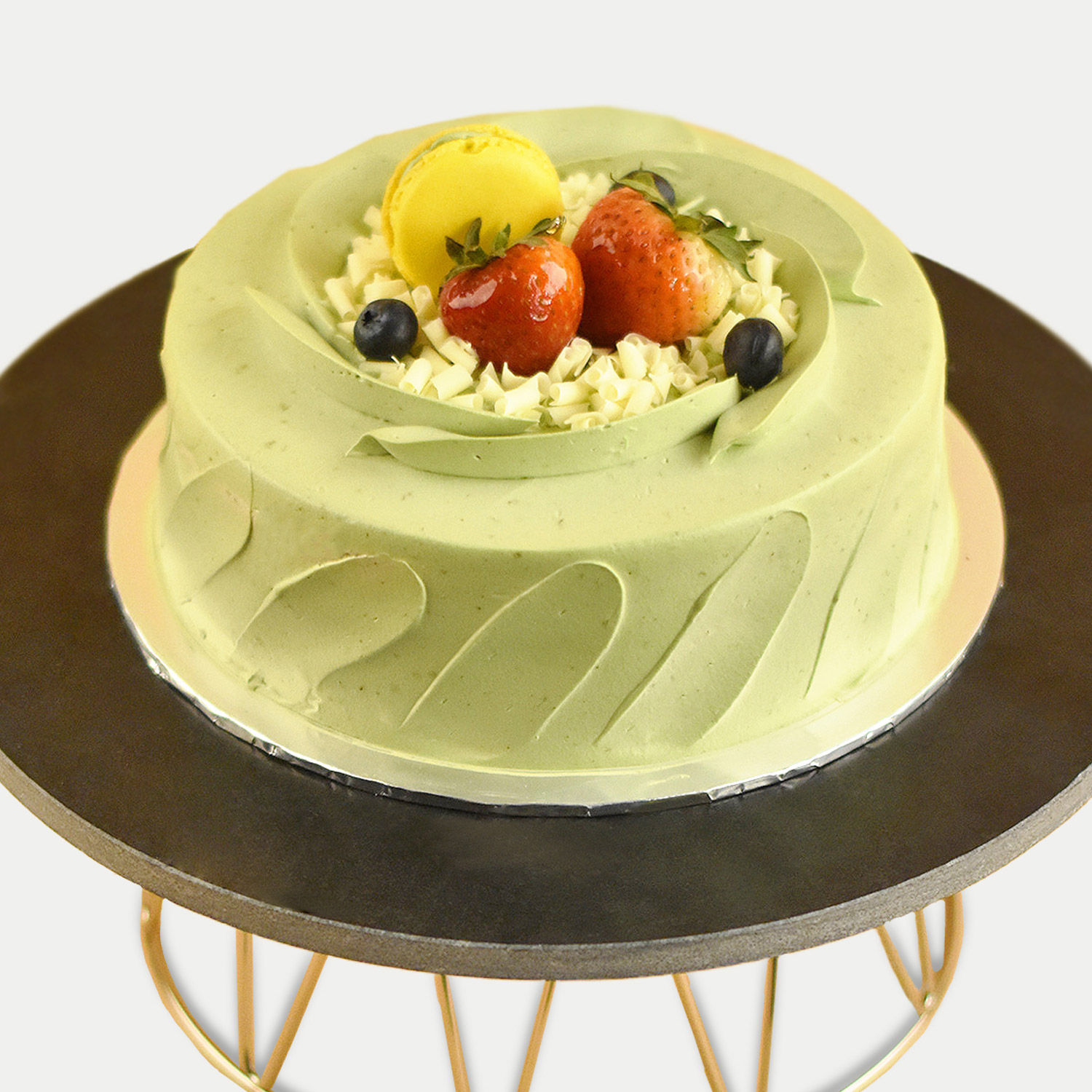 Delectable Green Tea Sponge Cake Delivery in Singapore - FNP SG