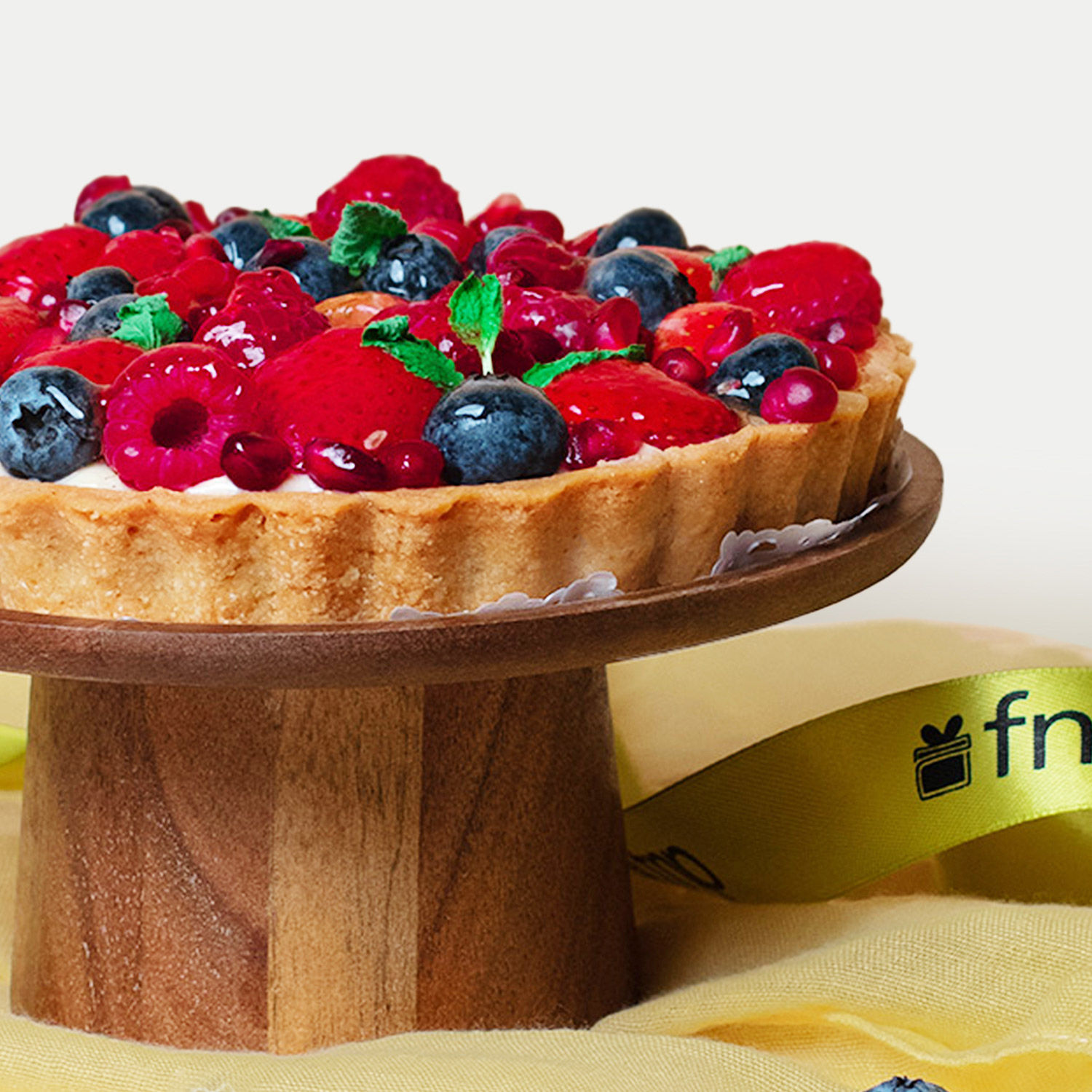 Delicious Berries Tart Cake Delivery in Singapore - FNP SG