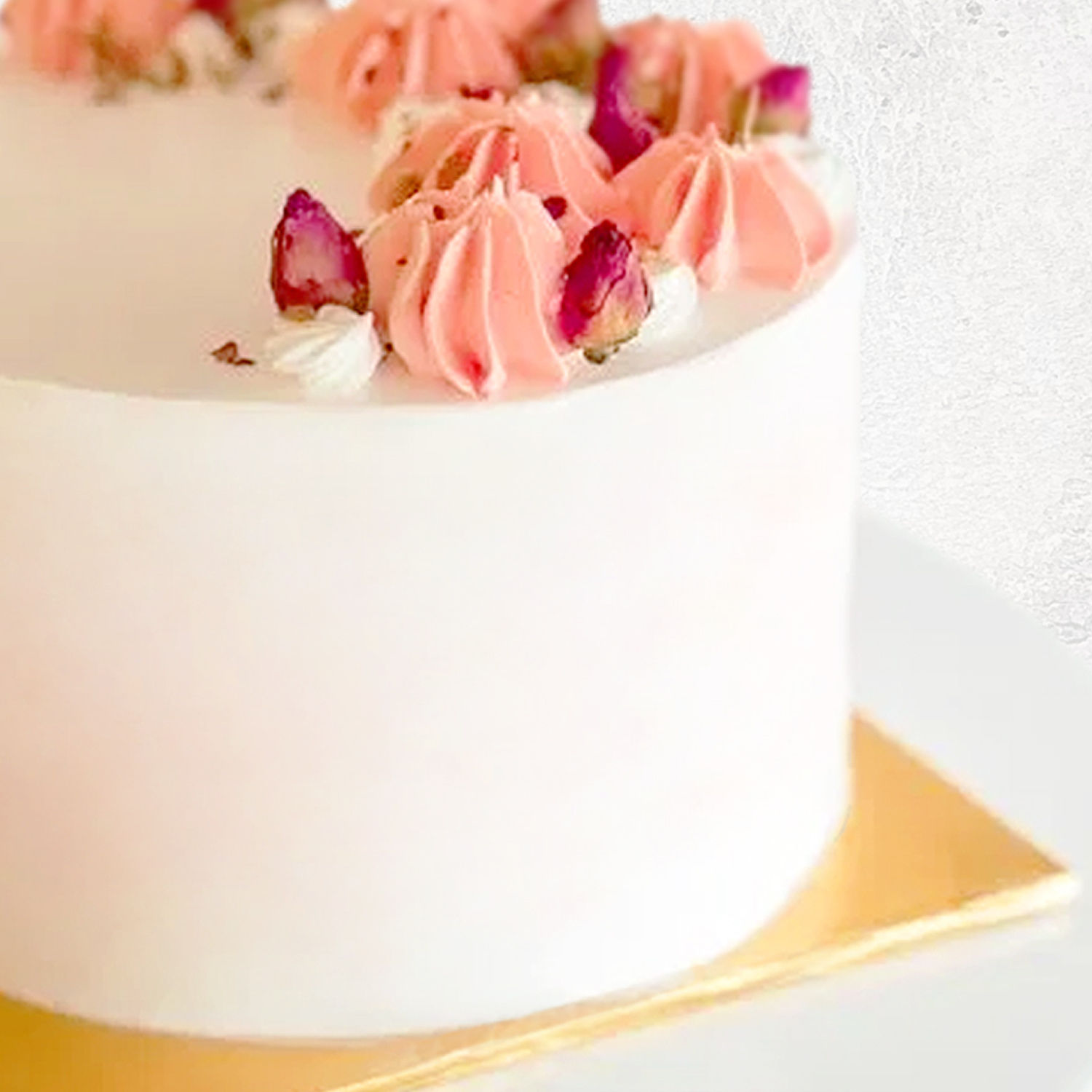 Diabetic Friendly Vanilla Cake Delivery in Singapore - FNP SG