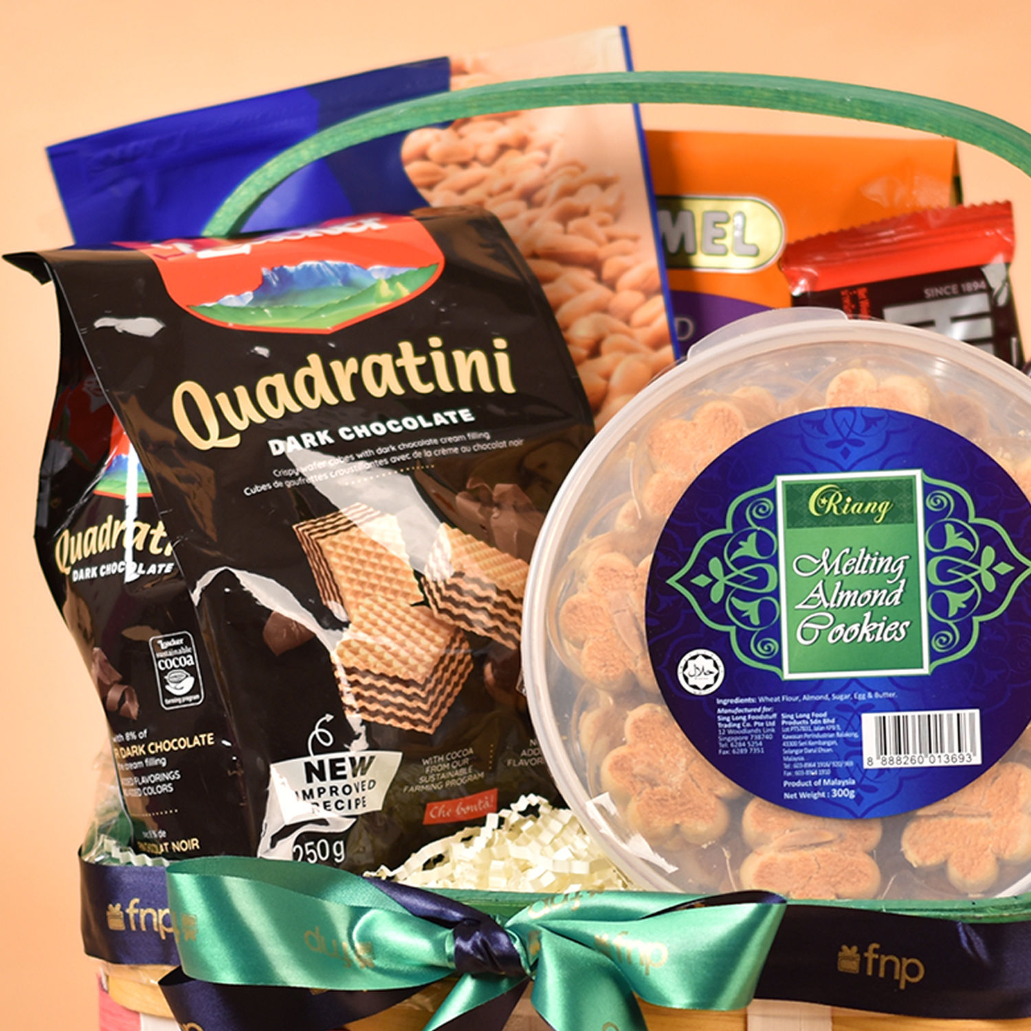 Hari Raya Deluxe Snacks Hamper Delivery in Singapore - FNP SG