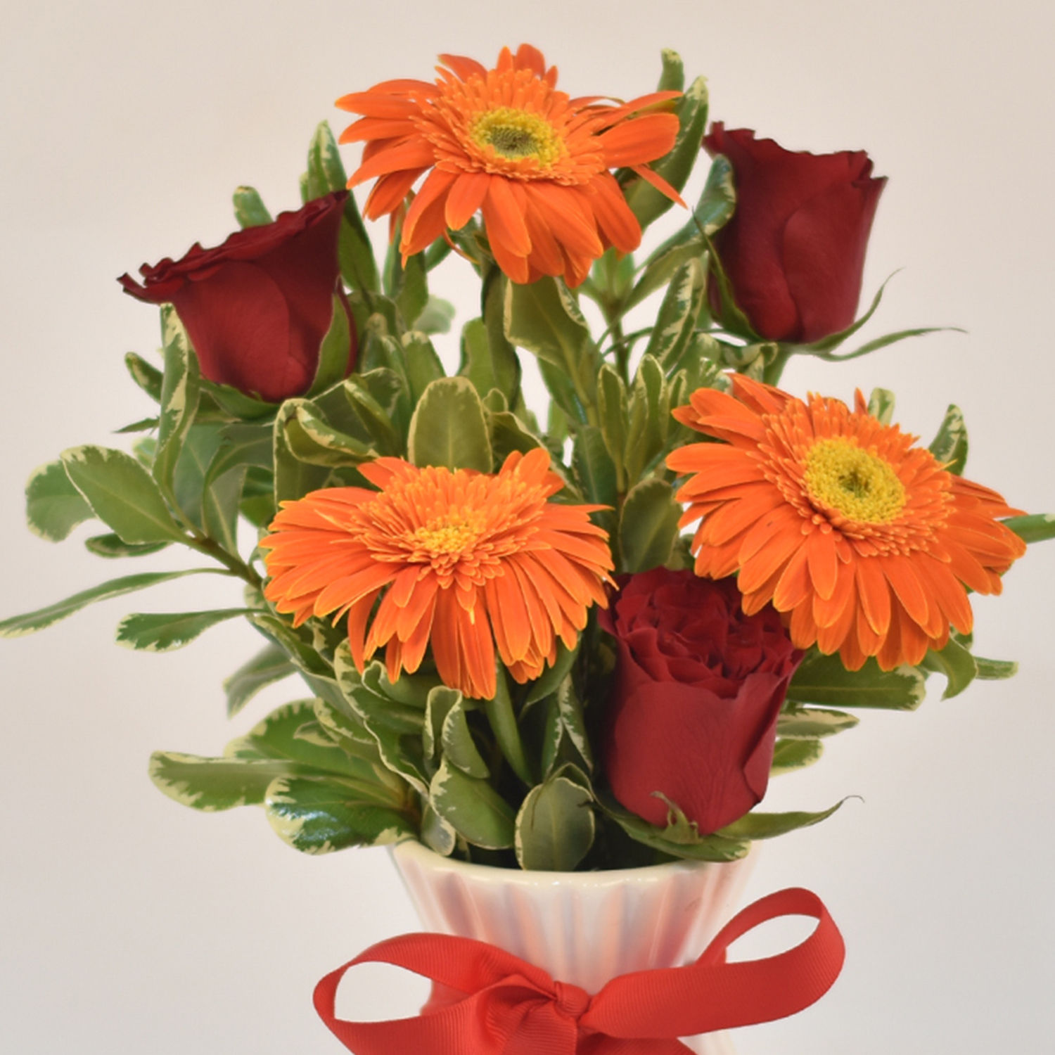 Gerbera & Rose Blooms Delivery in Singapore - FNP SG