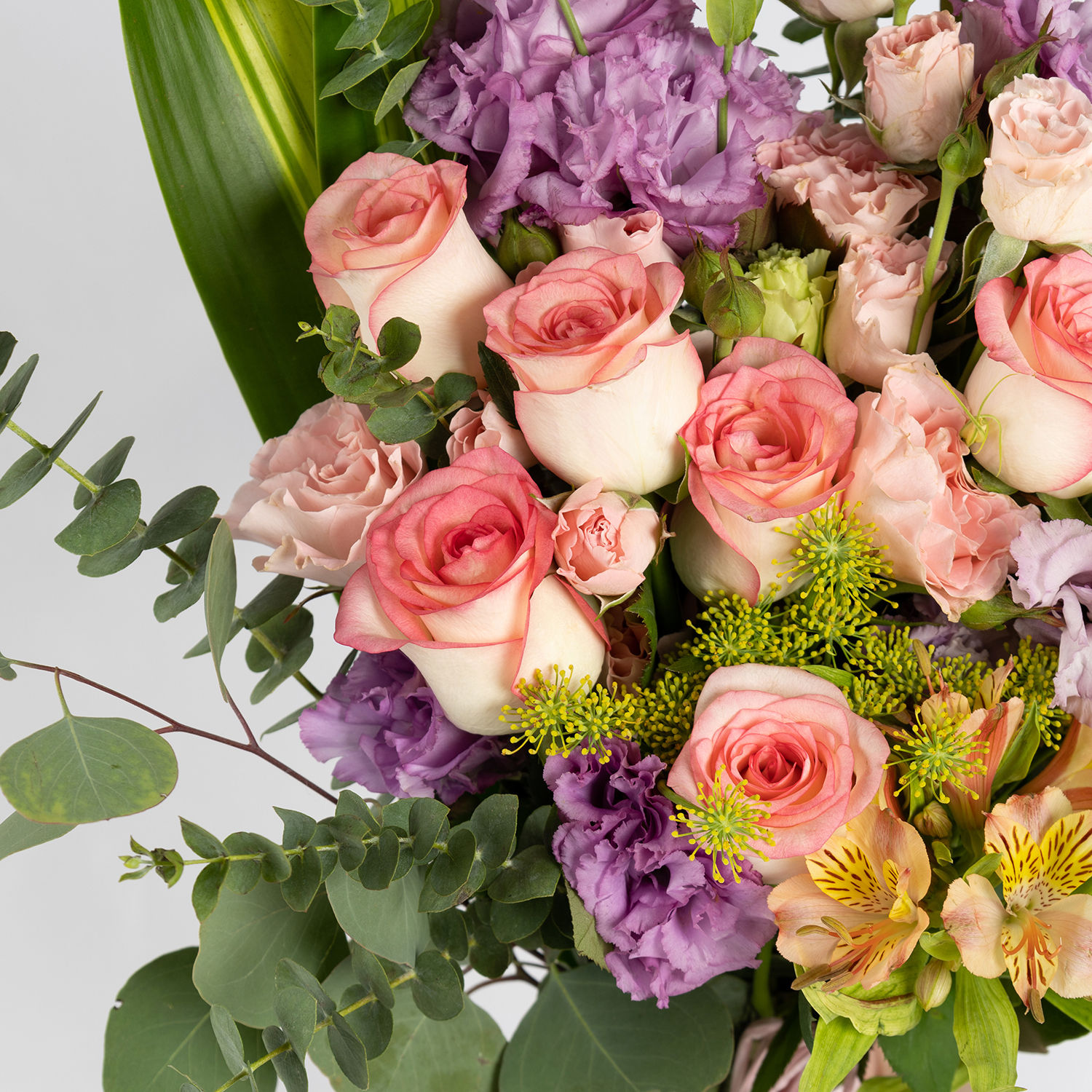 Nestled Flowers Bouquet Delivery in Singapore - FNP SG