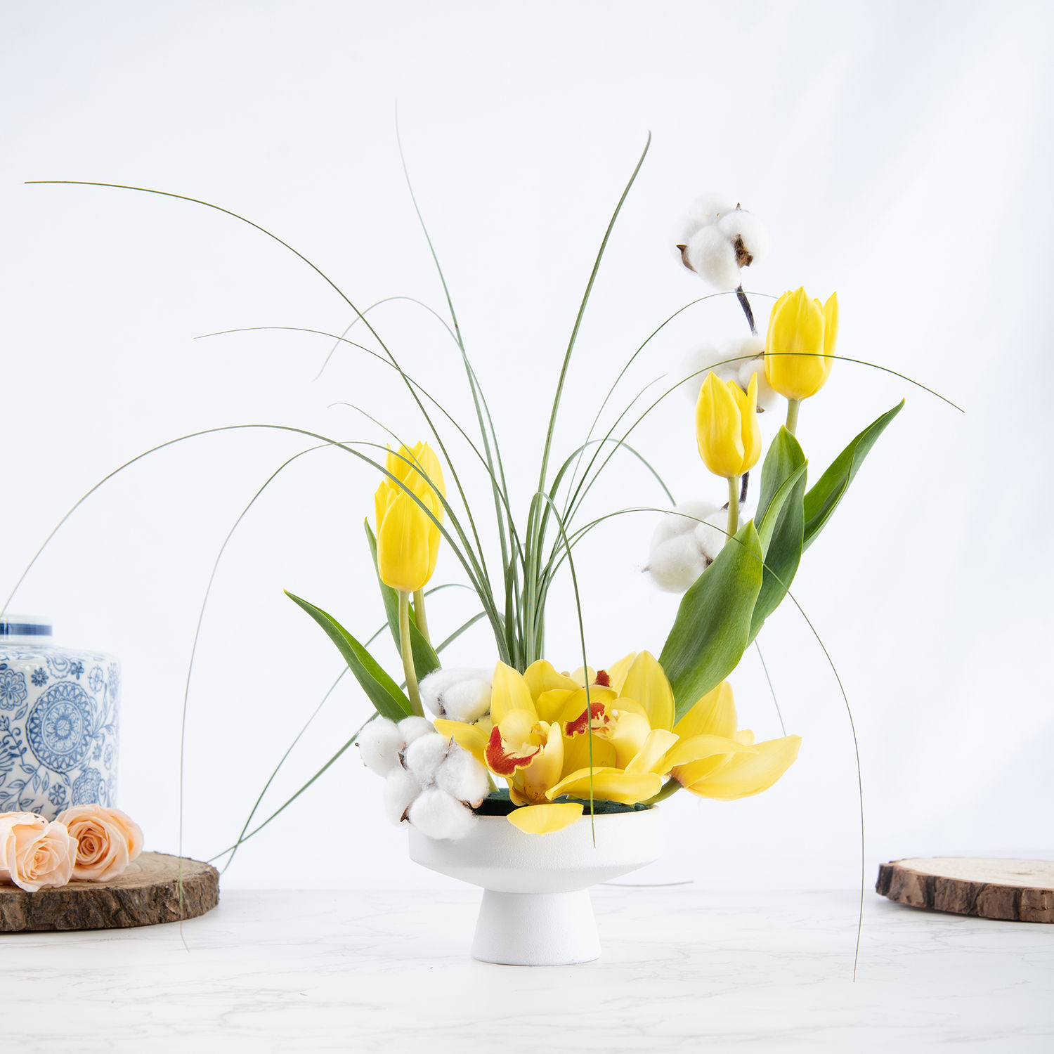 Floral Grace Delivery in Singapore - FNP SG