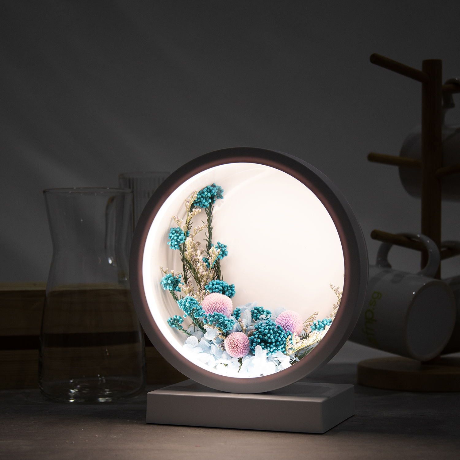 Forever Shine Preserved Flowers Delivery in Singapore - FNP SG