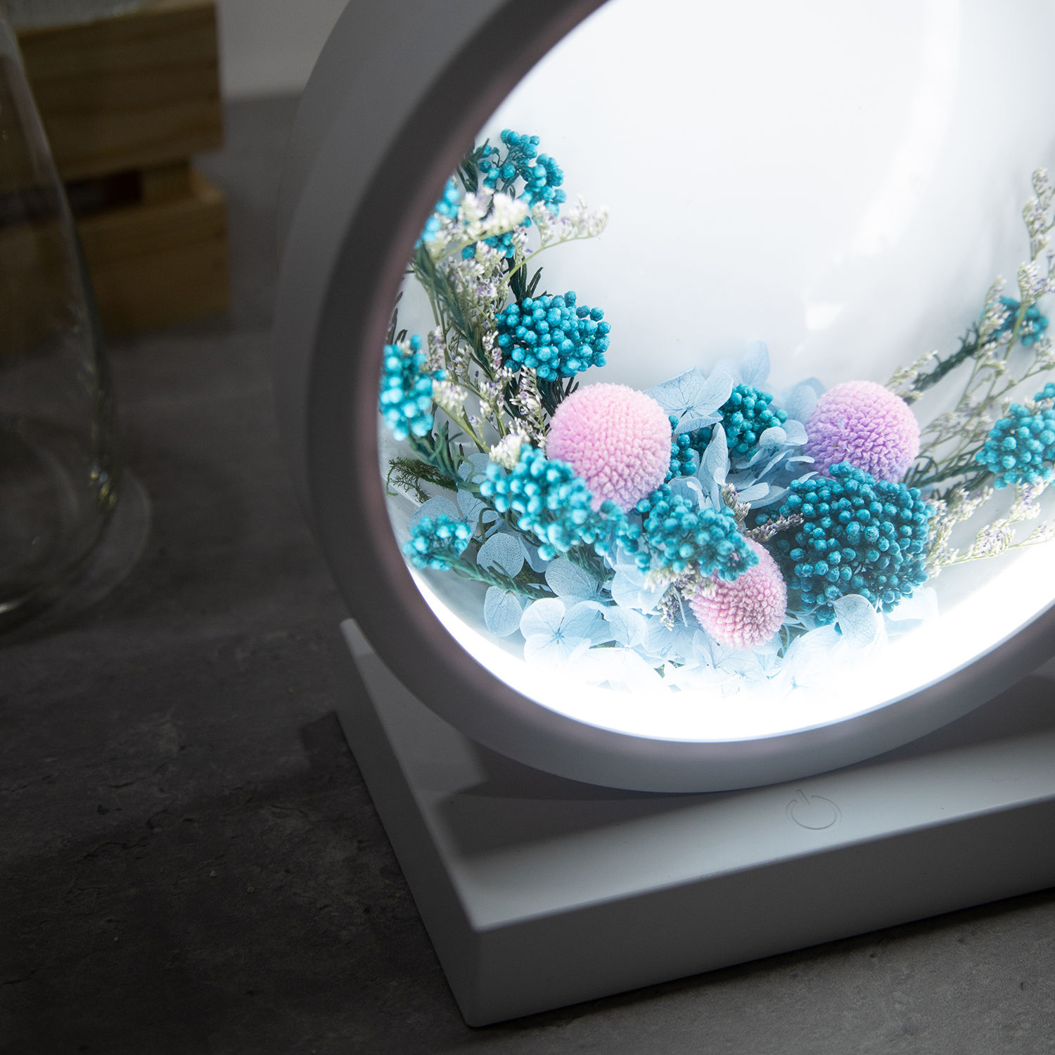 Forever Shine Preserved Flowers Delivery in Singapore - FNP SG