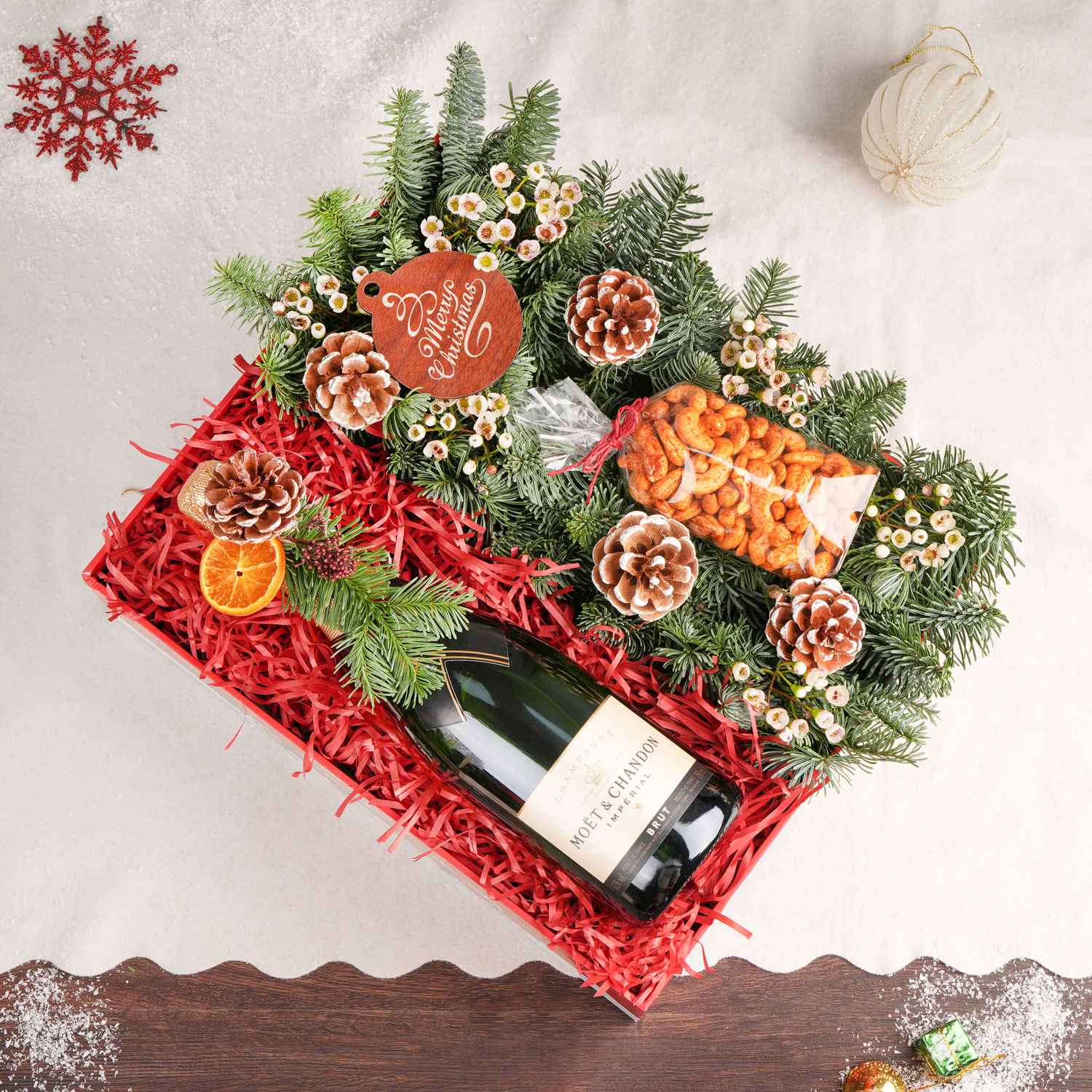 Red Wine Christmas Gift Box Delivery in Singapore - FNP SG