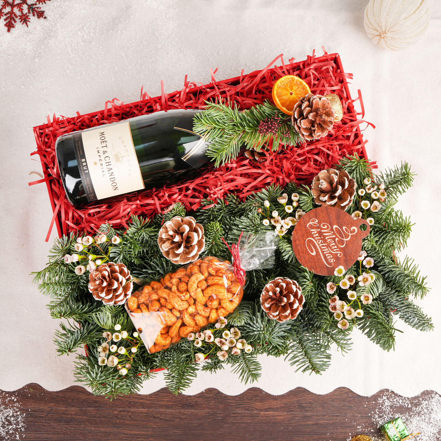 Red Wine Christmas Gift Box Delivery in Singapore - FNP SG