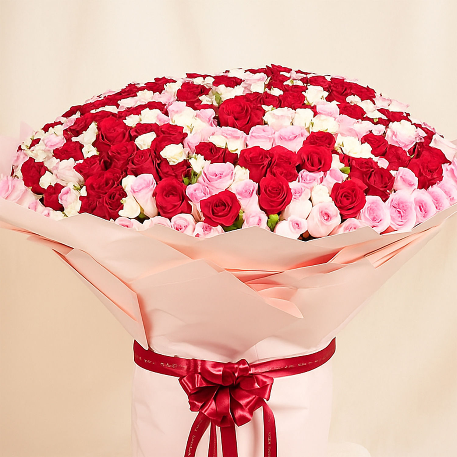 365 Roses 365 Days of Never Ending Love Delivery in Singapore - FNP SG