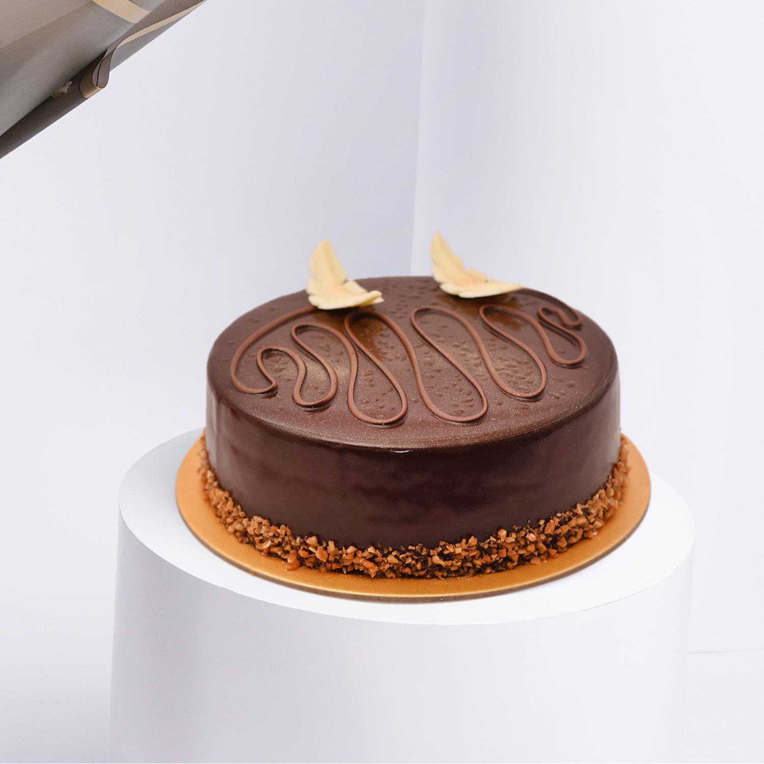 IRIS Flower Bouquet and Birthday Chocolate Cake Delivery in Singapore ...
