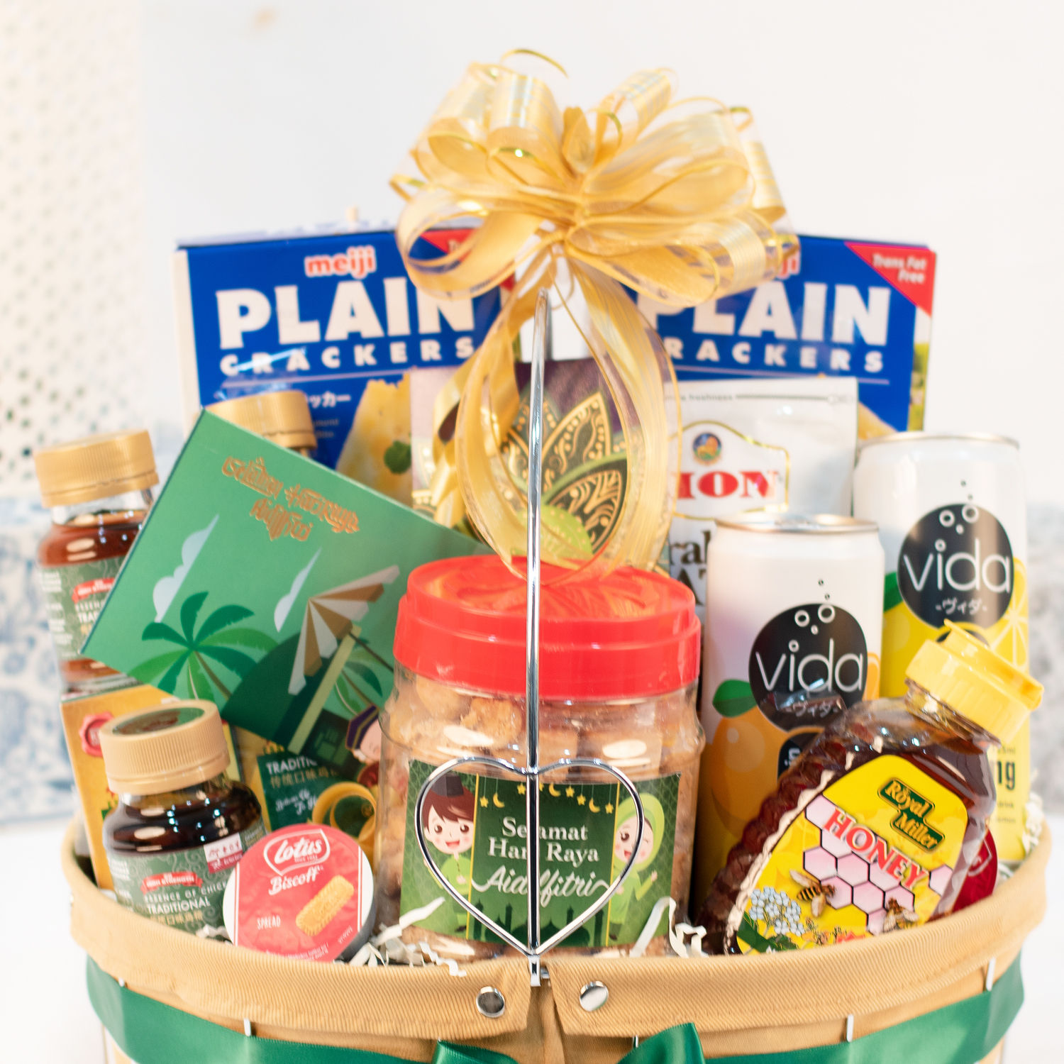 Hari Raya Essentials Hamper Delivery in Singapore - FNP SG