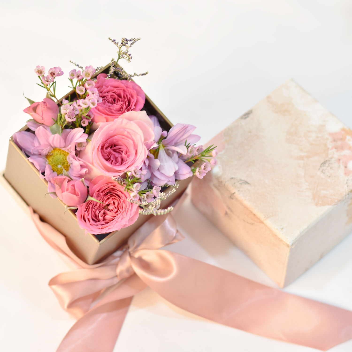 Pink Petal Perfection Arrangement Delivery in Singapore - FNP SG