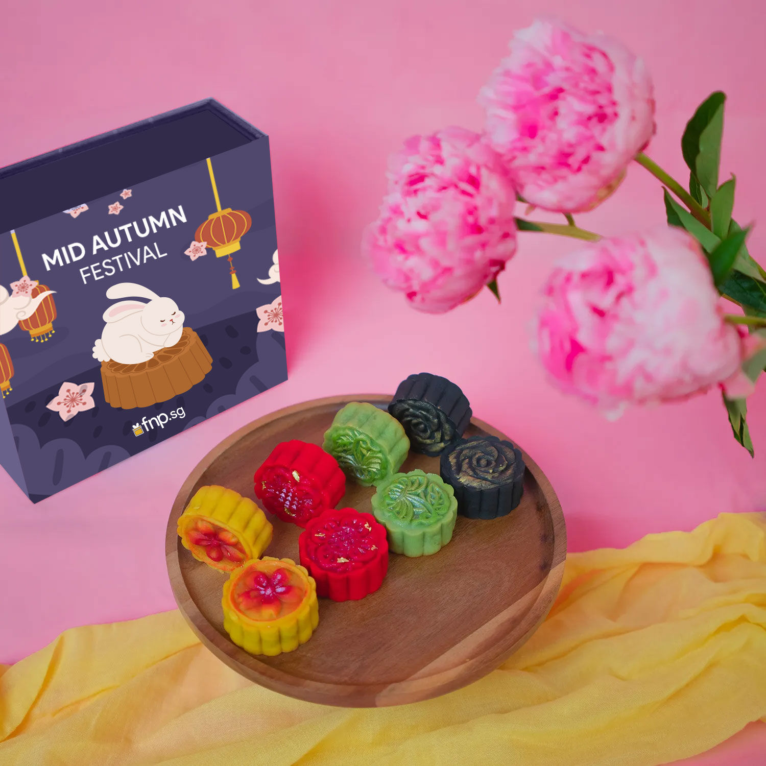 Assorted Mooncakes 8 Pcs in Box Delivery in Singapore - FNP SG