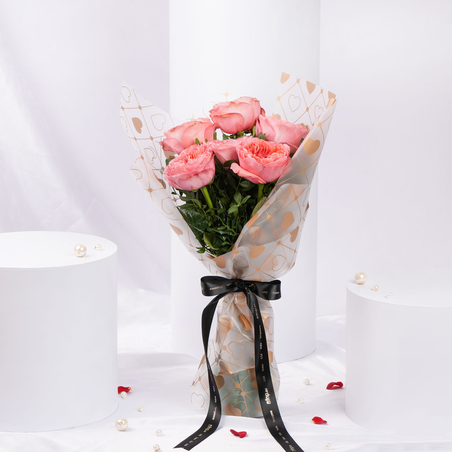 Elegant 6 Roses Bouquet Delivery in Singapore - FNP SG
