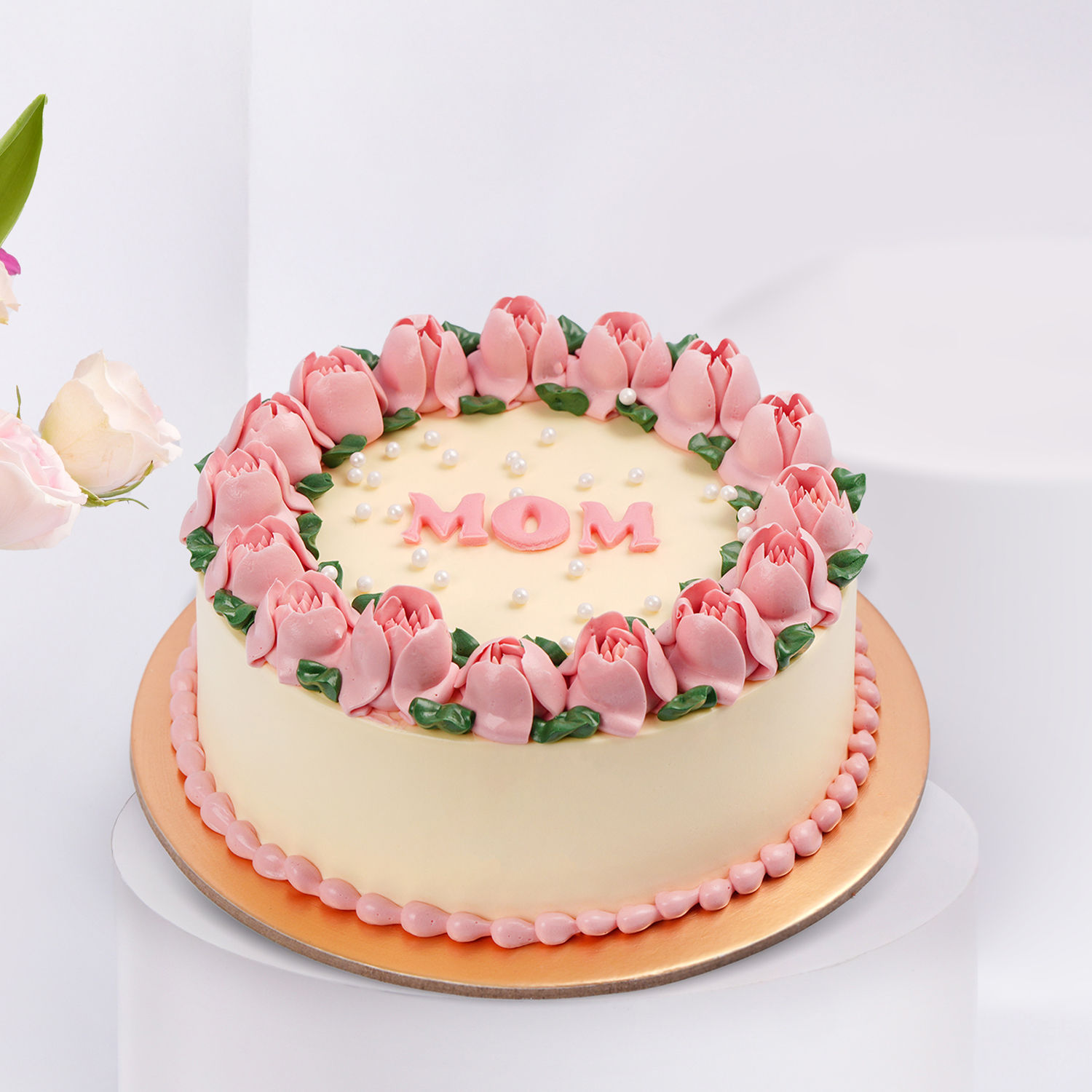 Mothers Day Flowers Vase and Cake Bundle Delivery in Singapore - FNP SG
