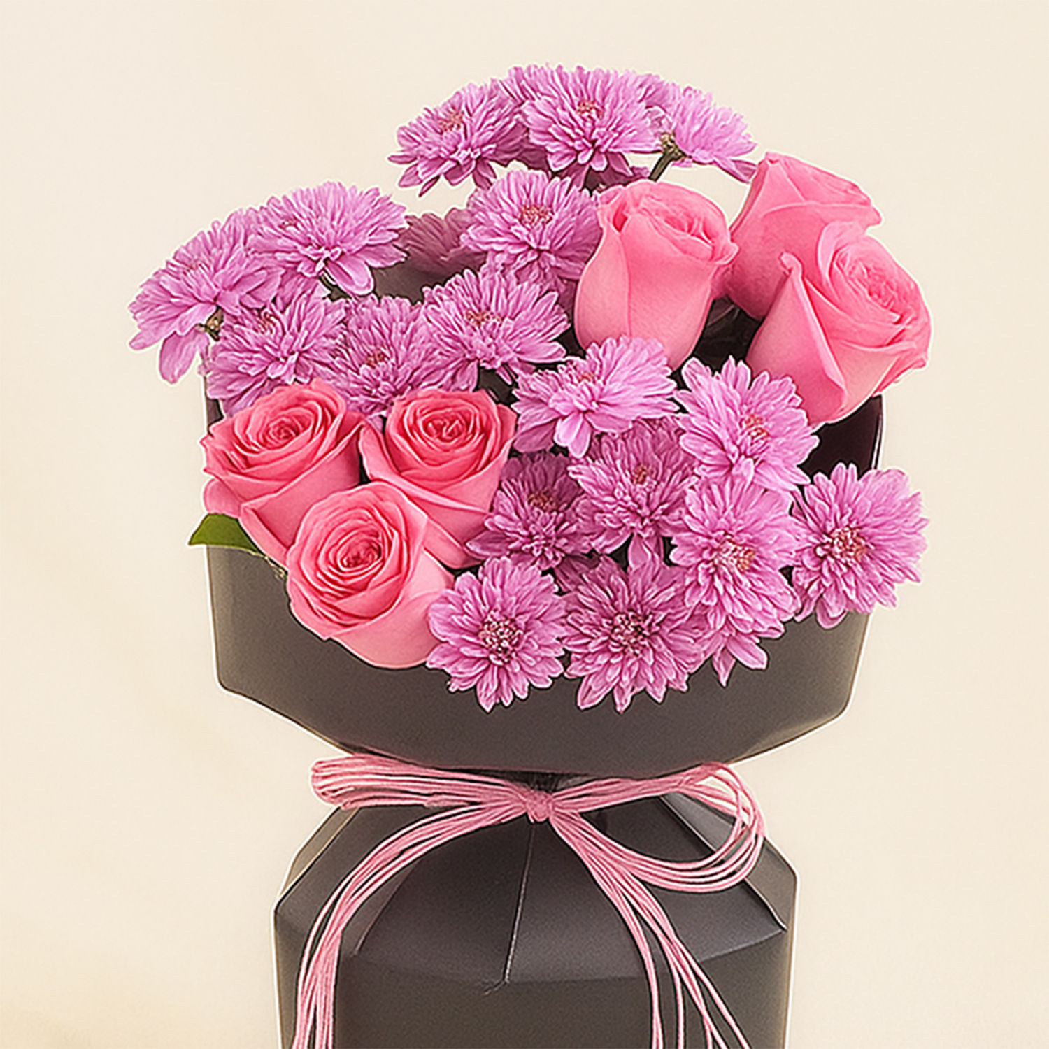 Rose and Daisy Ensemble Flowers Delivery in Singapore - FNP SG