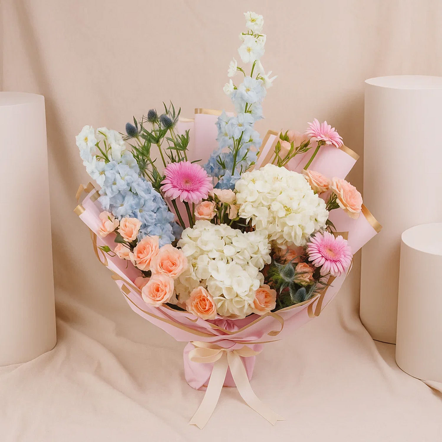 Blushing Flower Beauty Bouquet Delivery in Singapore - FNP SG