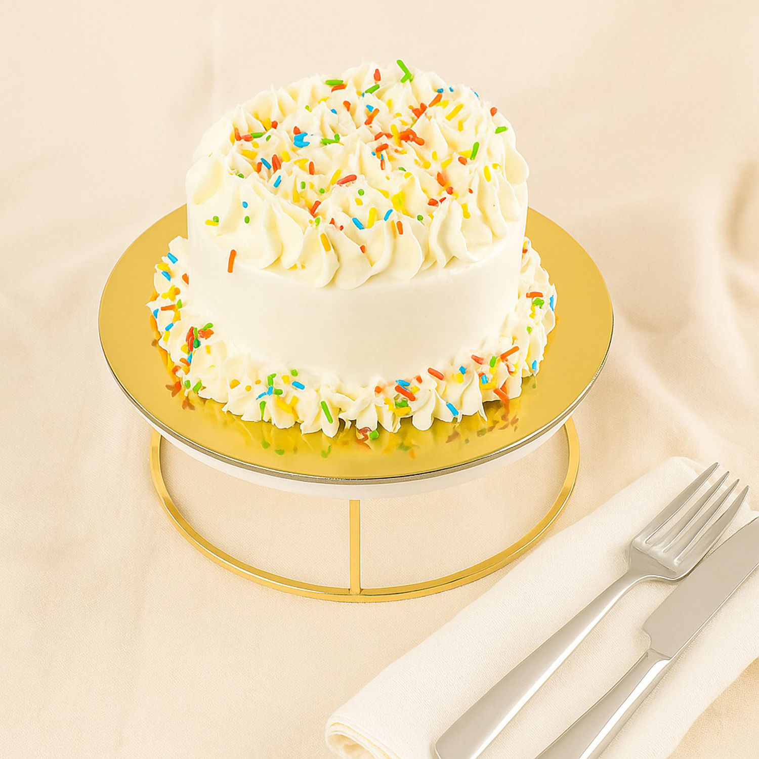 Eggless Vanilla Confetti Mini Cake 4 inches Delivery in Singapore - FNP SG